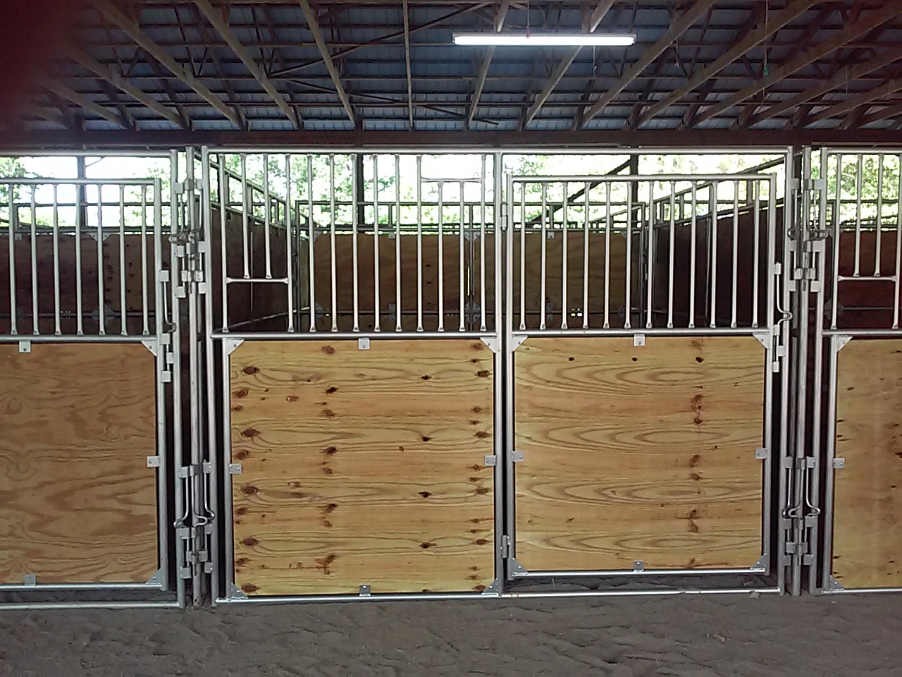 Sunset Valley Metalcraft - Premium Horse Stalls